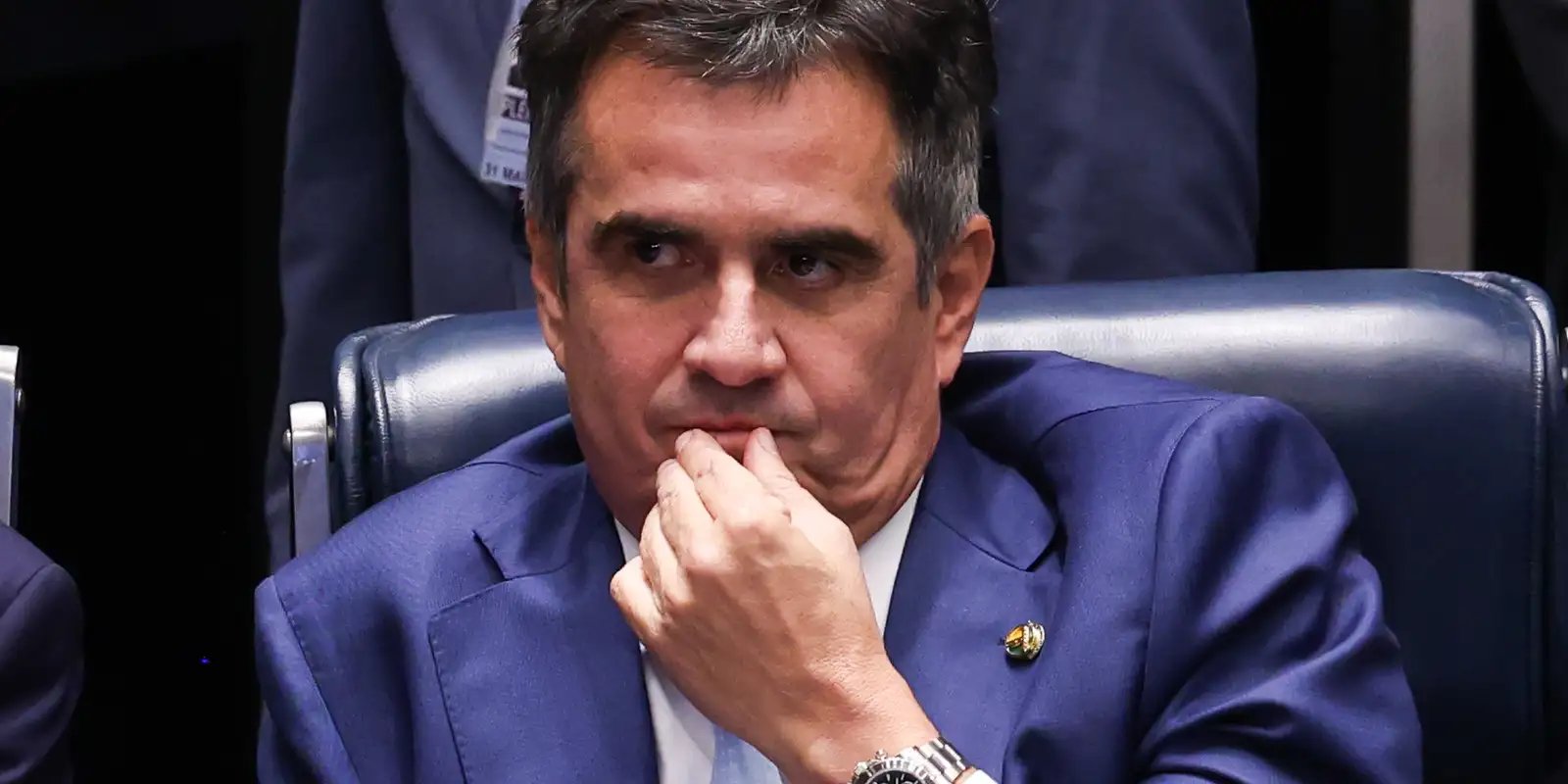 Emenda "comprada" por dono do Master colocaria FGC em risco - SiteBarra